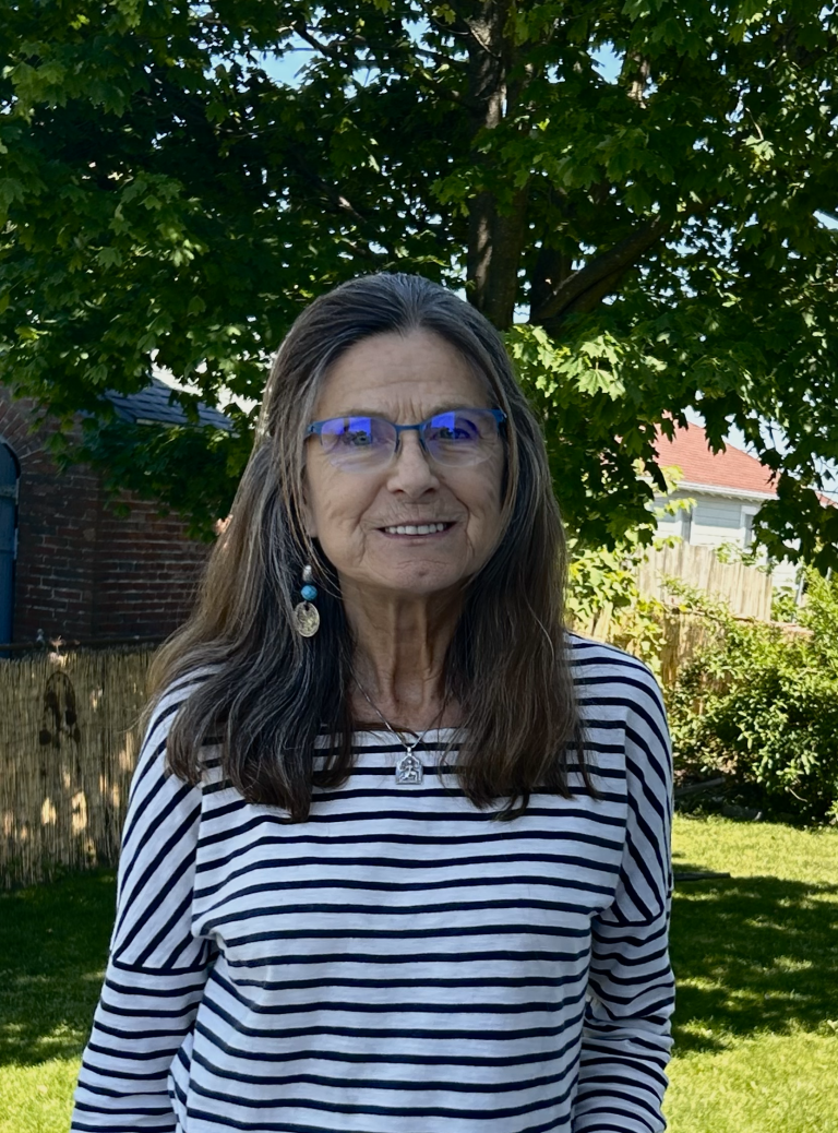 Treasurer: Roberta Wiggins